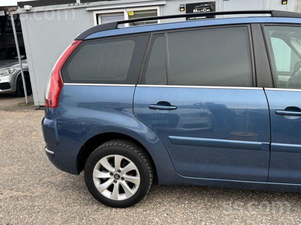 Blue Citroen c4-picasso 2010 in Daugavpils, with an engine capacity of 1.60 L and mileage of 0 thousand km for 3350 €, photo 9 on AUTOMOTO.COM.LV