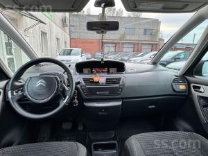 Zils Citroen c4-picasso 2010 Daugavpils, ar dzinēja tilpumu 1.60 L un nobraukumu 0 tūkst. km par 3350 €, foto 14 vietnē AUTOMOTO.COM.LV