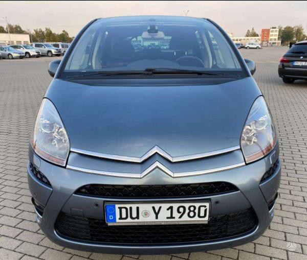 Blue Citroen c4-picasso 2011 in Marijampole, with an engine capacity of 1.56 L and mileage of 172 thousand km for 3100 €, photo 1 on AUTOMOTO.COM.LV