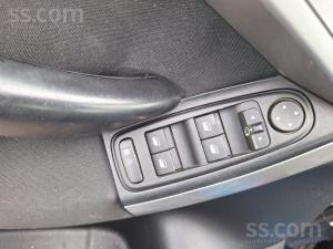 Zils Citroen c4-picasso 2011 Daugavpils, ar dzinēja tilpumu 1.60 L un nobraukumu 0 tūkst. km par 4450 €, foto 10 vietnē AUTOMOTO.COM.LV