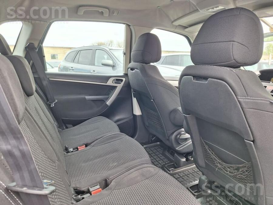 Zils Citroen c4-picasso 2011 Daugavpils, ar dzinēja tilpumu 1.60 L un nobraukumu 0 tūkst. km par 4450 €, foto 14 vietnē AUTOMOTO.COM.LV