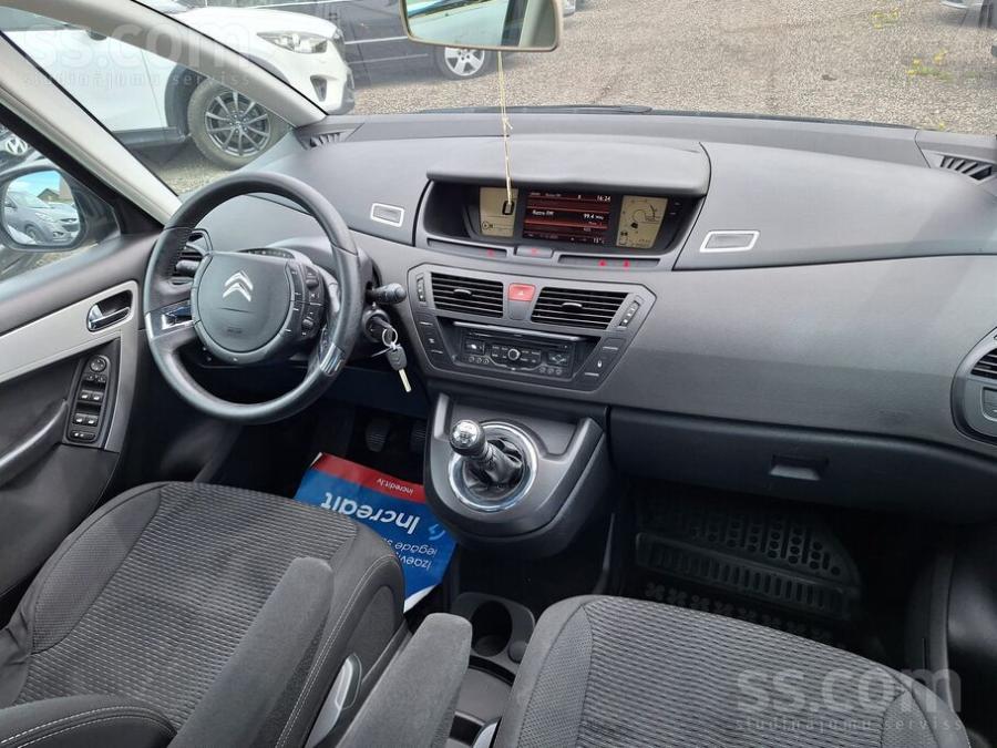 Zils Citroen c4-picasso 2011 Daugavpils, ar dzinēja tilpumu 1.60 L un nobraukumu 0 tūkst. km par 4450 €, foto 15 vietnē AUTOMOTO.COM.LV