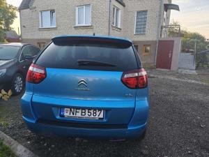 Zils Citroen c4-picasso 2011 Pakruojis, ar dzinēja tilpumu 1.56 L un nobraukumu 245 tūkst. km par 3100 €, foto 4 vietnē AUTOMOTO.COM.LV