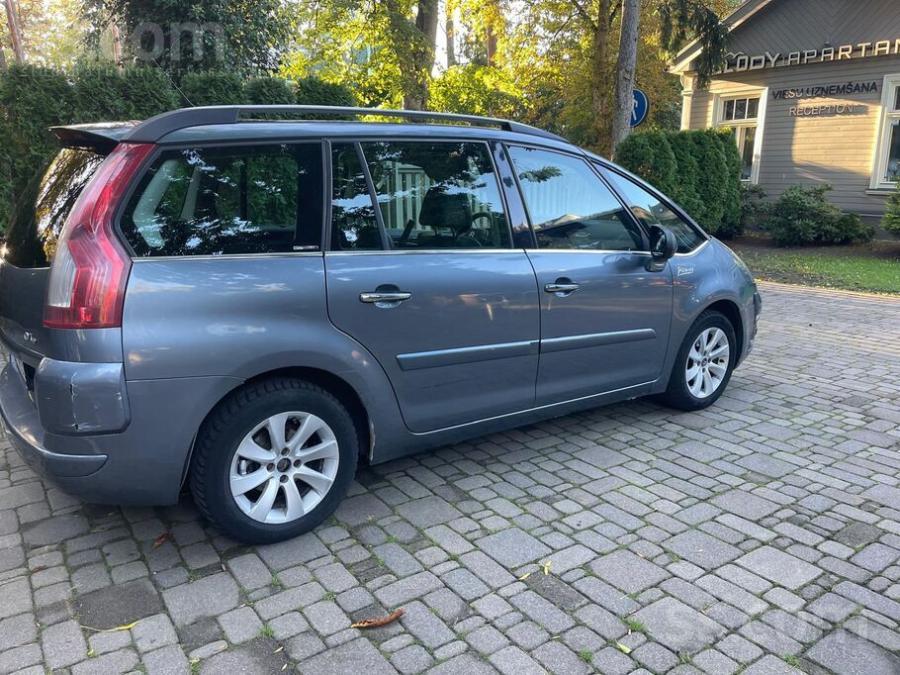 Zils Citroen c4-picasso 2011 Rīga, ar dzinēja tilpumu 1.60 L un nobraukumu 0 tūkst. km par 4500 €, foto 9 vietnē AUTOMOTO.COM.LV