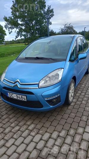 Blue Citroen c4-picasso 2012 in Talsi, with an engine capacity of 1.60 L and mileage of 100 thousand km for 5000 €, photo 4 on AUTOMOTO.COM.LV
