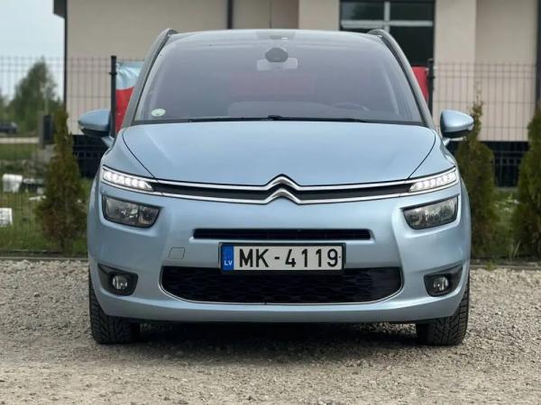 Синий Ситроен С4 Пикассо 2013 в Елгава, объемом двигателя 1.60 л и пробегом 261 тыс. км за 4990 €, фото 2 на AUTOMOTO.COM.LV