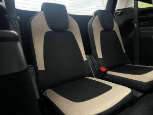Zils Citroen c4-picasso 2013 Jelgava, ar dzinēja tilpumu 1.60 L un nobraukumu 261 tūkst. km par 4990 €, foto 16 vietnē AUTOMOTO.COM.LV