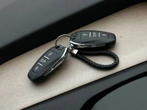 Zils Citroen c4-picasso 2013 Jelgava, ar dzinēja tilpumu 1.60 L un nobraukumu 261 tūkst. km par 4990 €, foto 33 vietnē AUTOMOTO.COM.LV