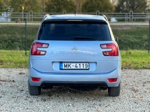 Zils Citroen c4-picasso 2013 Rīga, ar dzinēja tilpumu 1.60 L un nobraukumu 261 tūkst. km par 6490 €, foto 5 vietnē AUTOMOTO.COM.LV