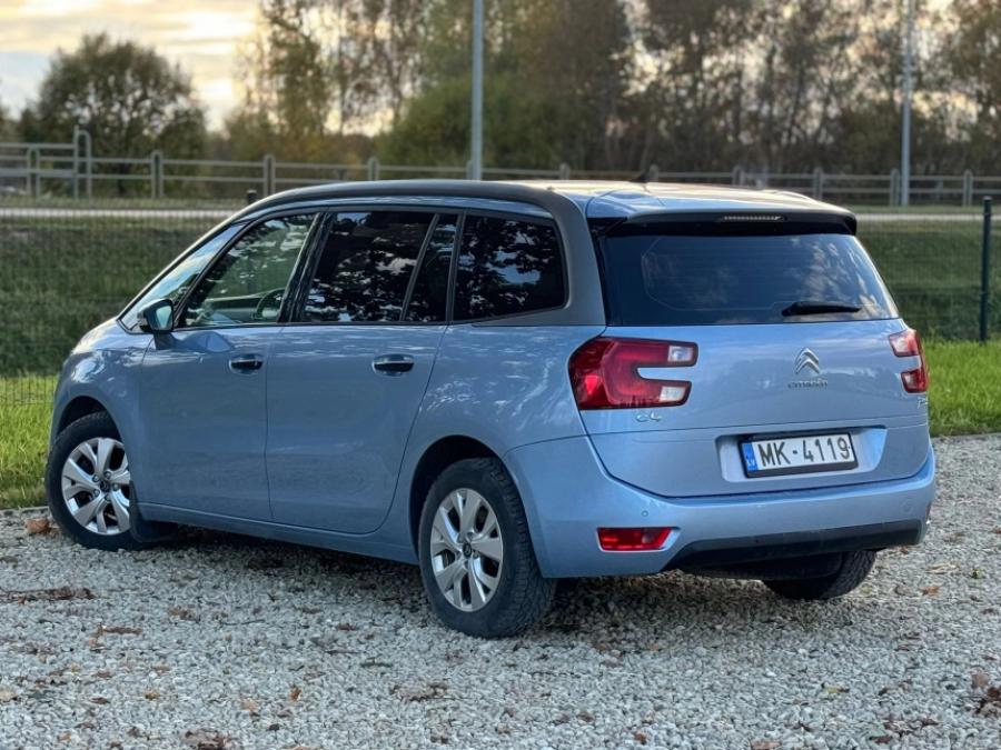 Zils Citroen c4-picasso 2013 Rīga, ar dzinēja tilpumu 1.60 L un nobraukumu 261 tūkst. km par 6490 €, foto 6 vietnē AUTOMOTO.COM.LV