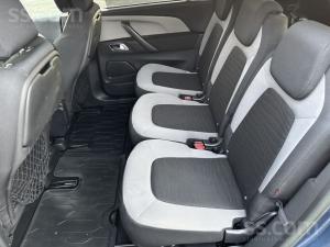 Zils Citroen c4-picasso 2014 Rīga, ar dzinēja tilpumu 2.00 L un nobraukumu 239 tūkst. km par 6950 €, foto 6 vietnē AUTOMOTO.COM.LV