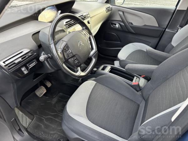 Zils Citroen c4-picasso 2014 Rīga, ar dzinēja tilpumu 2.00 L un nobraukumu 239 tūkst. km par 5950 €, foto 5 vietnē AUTOMOTO.COM.LV