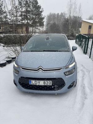 Blue Citroen c4-picasso 2014 in Vilnius, with an engine capacity of 1.56 L and mileage of 276 thousand km for 5300 €, photo  on AUTOMOTO.COM.LV