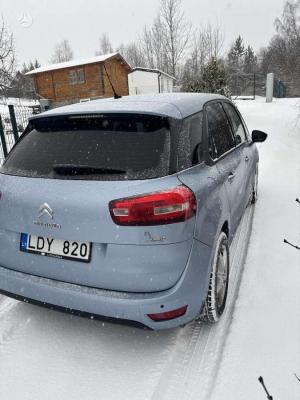 Blue Citroen c4-picasso 2014 in Vilnius, with an engine capacity of 1.56 L and mileage of 276 thousand km for 5300 €, photo 4 on AUTOMOTO.COM.LV