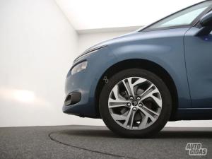 Zils Citroen c4-picasso 2014 Viļņa, ar dzinēja tilpumu 1.60 L un nobraukumu 122 tūkst. km par 7699 €, foto 28 vietnē AUTOMOTO.COM.LV