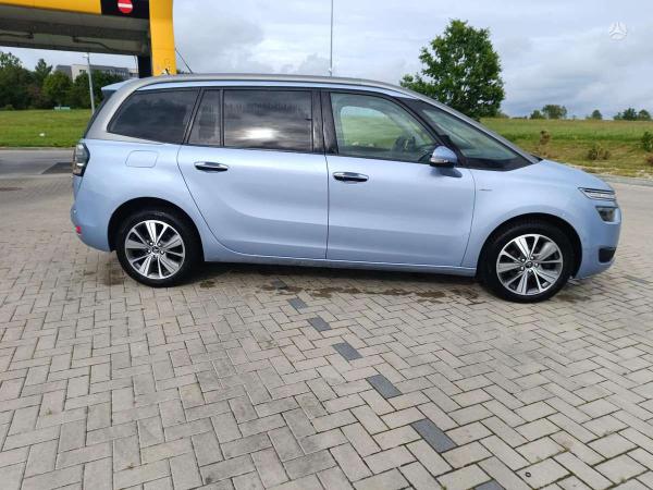 Zils Citroen c4-picasso 2014 Plungė, ar dzinēja tilpumu 2.00 L un nobraukumu 256 tūkst. km par 5600 €, foto 6 vietnē AUTOMOTO.COM.LV