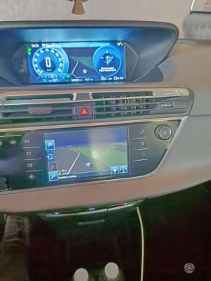 Blue Citroen c4-picasso 2014 in Plunge, with an engine capacity of 2.00 L and mileage of 256 thousand km for 5600 €, photo 12 on AUTOMOTO.COM.LV