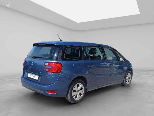 Blue Citroen c4-picasso 2014 in Vilnius, with an engine capacity of 1.60 L and mileage of 238 thousand km for 4900 €, photo 5 on AUTOMOTO.COM.LV