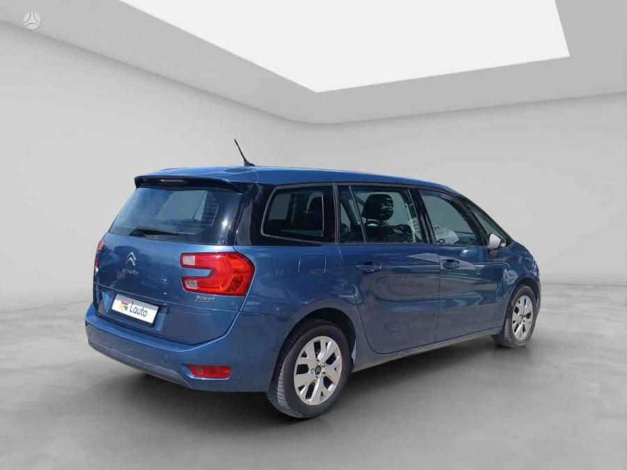 Blue Citroen c4-picasso 2014 in Vilnius, with an engine capacity of 1.60 L and mileage of 238 thousand km for 4900 €, photo 6 on AUTOMOTO.COM.LV