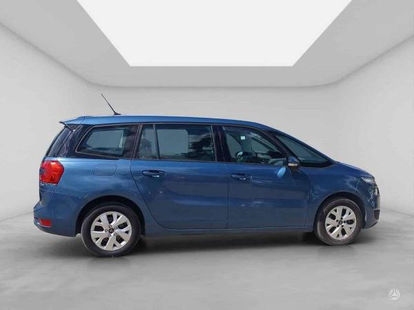 Blue Citroen c4-picasso 2014 in Vilnius, with an engine capacity of 1.60 L and mileage of 238 thousand km for 4900 €, photo 6 on AUTOMOTO.COM.LV