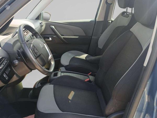Blue Citroen c4-picasso 2014 in Vilnius, with an engine capacity of 1.60 L and mileage of 238 thousand km for 4900 €, photo 7 on AUTOMOTO.COM.LV
