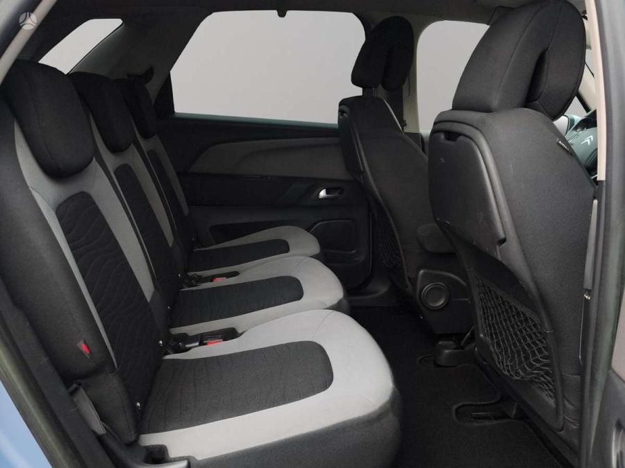 Blue Citroen c4-picasso 2014 in Vilnius, with an engine capacity of 1.60 L and mileage of 279 thousand km for 5299 €, photo 10 on AUTOMOTO.COM.LV