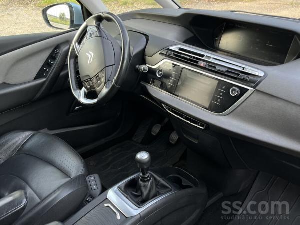 Zils Citroen c4-picasso 2014 Rīga, ar dzinēja tilpumu 2.00 L un nobraukumu 276 tūkst. km par 4850 €, foto 9 vietnē AUTOMOTO.COM.LV