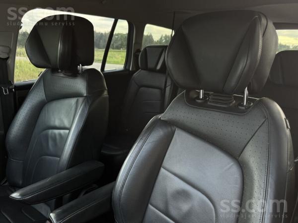 Zils Citroen c4-picasso 2014 Rīga, ar dzinēja tilpumu 2.00 L un nobraukumu 276 tūkst. km par 4850 €, foto 11 vietnē AUTOMOTO.COM.LV