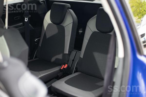 Zils Citroen c4-picasso 2016 Rīga, ar dzinēja tilpumu 2.00 L un nobraukumu 185 tūkst. km par 12990 €, foto 10 vietnē AUTOMOTO.COM.LV