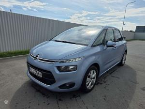 Blue Citroen c4-picasso 2016 in Pasvalys, with an engine capacity of 1.56 L and mileage of 250 thousand km for 5999 €, photo 8 on AUTOMOTO.COM.LV