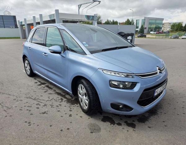 Blue Citroen c4-picasso 2016 in Pasvalys, with an engine capacity of 1.56 L and mileage of 250 thousand km for 5999 €, photo 9 on AUTOMOTO.COM.LV