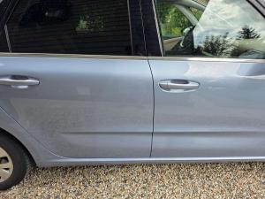 Blue Citroen c4-picasso 2016 in Pasvalys, with an engine capacity of 1.56 L and mileage of 250 thousand km for 5999 €, photo 26 on AUTOMOTO.COM.LV