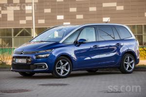 Zils Citroen c4-picasso 2018 Jelgava, ar dzinēja tilpumu 2.00 L un nobraukumu 0 tūkst. km par 8990 €, foto  vietnē AUTOMOTO.COM.LV
