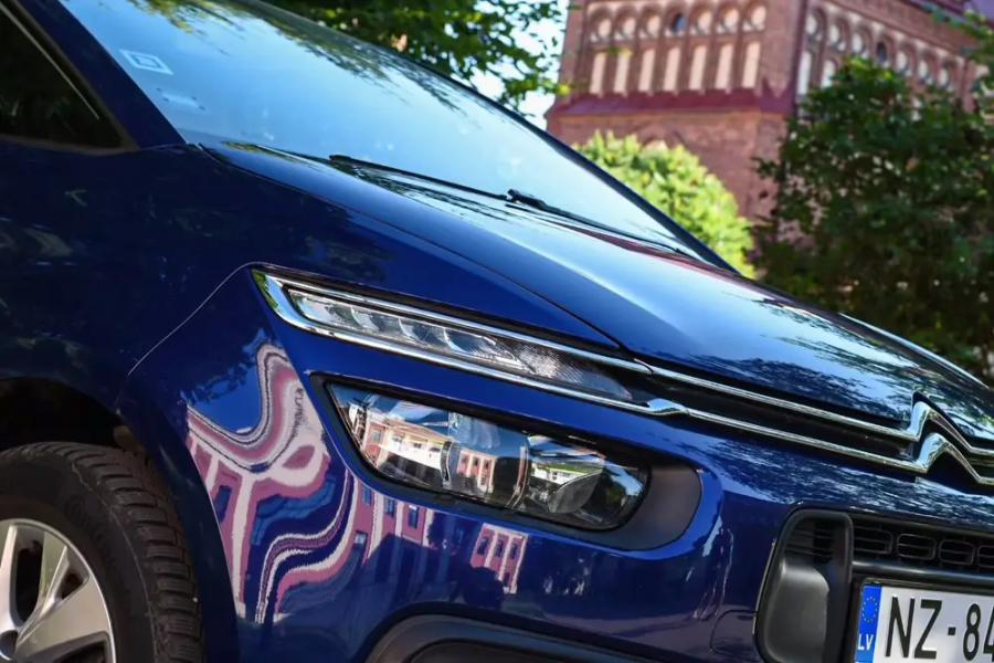 Синий Ситроен С4 Пикассо 2018 в Елгава, объемом двигателя 1.60 л и пробегом 97 тыс. км за 10500 €, фото 5 на AUTOMOTO.COM.LV