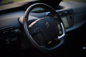 Синий Ситроен С4 Пикассо 2018 в Елгава, объемом двигателя 1.60 л и пробегом 97 тыс. км за 10500 €, фото 15 на AUTOMOTO.COM.LV