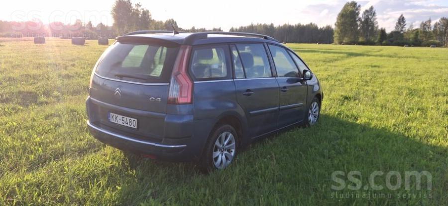 Zils Citroen c4-picasso 2012 Ogre, ar dzinēja tilpumu 1.60 L un nobraukumu 292 tūkst. km par 2800 €, foto 6 vietnē AUTOMOTO.COM.LV