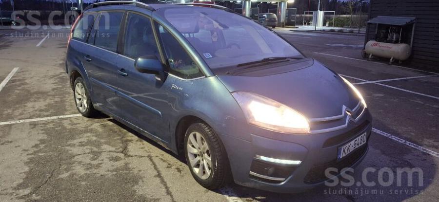 Zils Citroen c4-picasso 2012 Ogre, ar dzinēja tilpumu 1.60 L un nobraukumu 292 tūkst. km par 2800 €, foto 16 vietnē AUTOMOTO.COM.LV