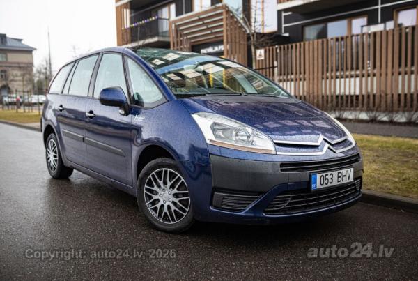 Blue Citroen c4-picasso 2007 in Tallinn, with an engine capacity of 2.00 L and mileage of 199 thousand km for 2998 €, photo 3 on AUTOMOTO.COM.LV