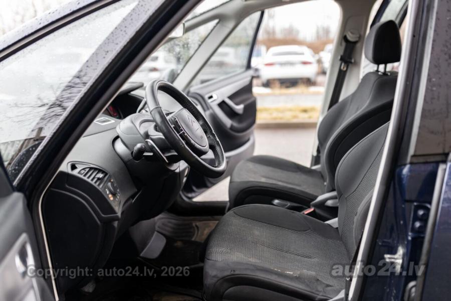 Zils Citroen c4-picasso 2007 Tallina, ar dzinēja tilpumu 2.00 L un nobraukumu 199 tūkst. km par 2998 €, foto 17 vietnē AUTOMOTO.COM.LV
