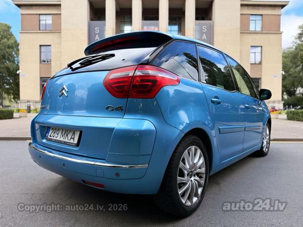 Zils Citroen c4-picasso 2007 Tallina, ar dzinēja tilpumu 1.60 L un nobraukumu 200 tūkst. km par 1799 €, foto 3 vietnē AUTOMOTO.COM.LV