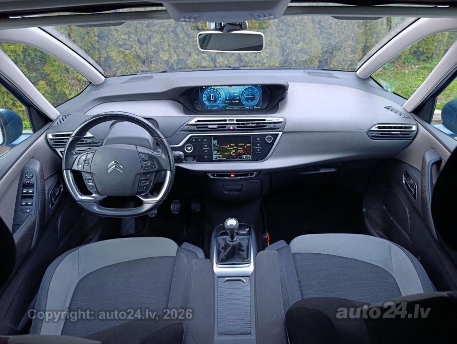 Blue Citroen c4-picasso 2014 in Tallinn, with an engine capacity of 1.60 L and mileage of 278 thousand km for 5499 €, photo 9 on AUTOMOTO.COM.LV