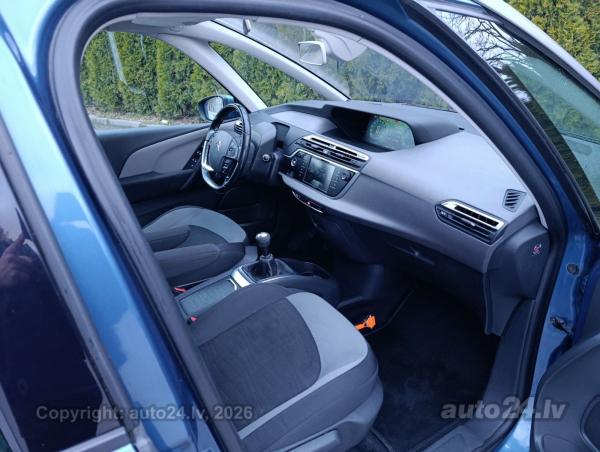 Zils Citroen c4-picasso 2014 Tallina, ar dzinēja tilpumu 1.60 L un nobraukumu 278 tūkst. km par 5499 €, foto 10 vietnē AUTOMOTO.COM.LV