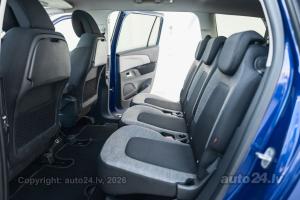 Blue Citroen c4-picasso 2017 in Tallinn, with an engine capacity of 1.20 L and mileage of 178 thousand km for 7999 €, photo 16 on AUTOMOTO.COM.LV