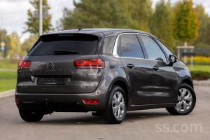 Brūns Citroen c4-picasso 2017 Jelgava, ar dzinēja tilpumu 1.20 L un nobraukumu 0 tūkst. km par 8700 €, foto 7 vietnē AUTOMOTO.COM.LV