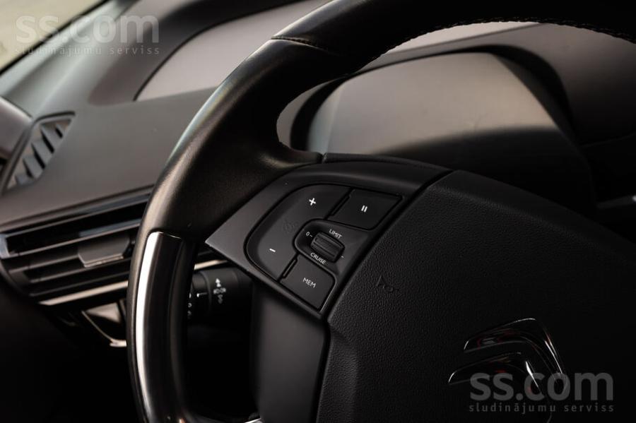 Brūns Citroen c4-picasso 2017 Jelgava, ar dzinēja tilpumu 1.20 L un nobraukumu 0 tūkst. km par 8700 €, foto 25 vietnē AUTOMOTO.COM.LV