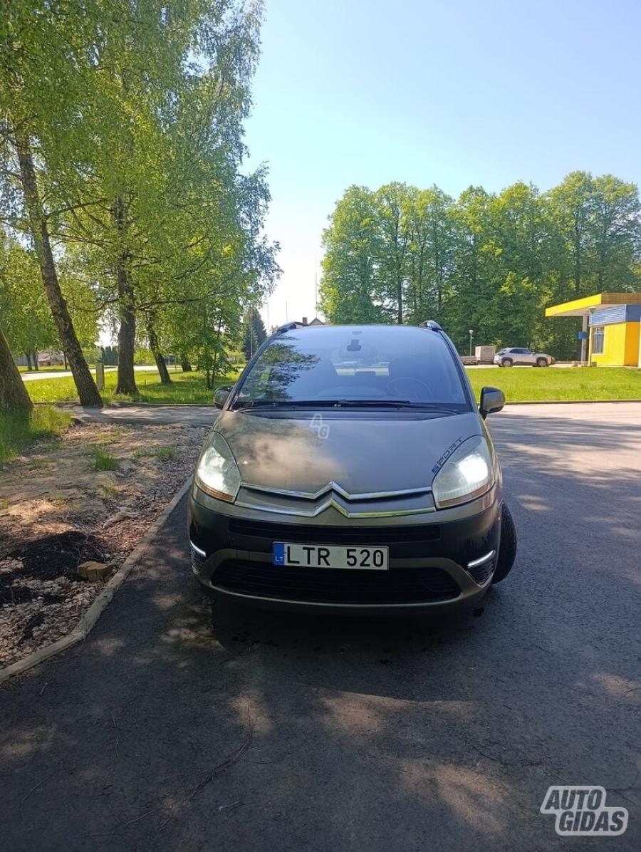 Brown Citroen c4-picasso 2008 in Pagegiai, with an engine capacity of 1.60 L and mileage of 314 thousand km for 1800 €, photo 3 on AUTOMOTO.COM.LV