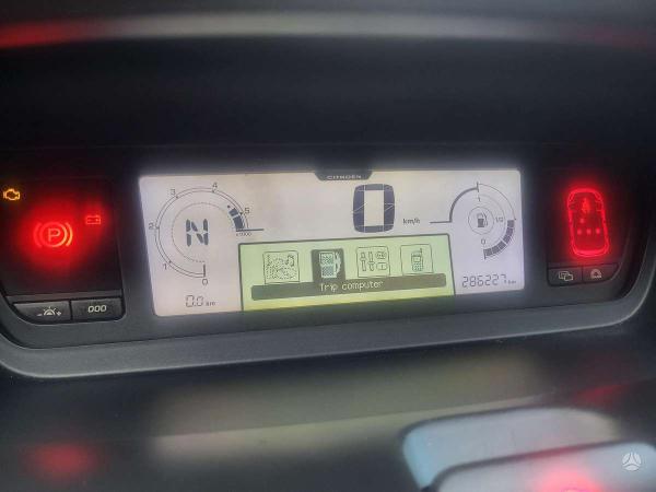 Brūns Citroen c4-picasso 2008 Kauņa, ar dzinēja tilpumu 1.56 L un nobraukumu 286 tūkst. km par 1600 €, foto 6 vietnē AUTOMOTO.COM.LV