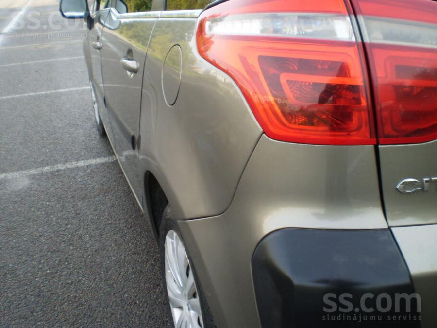 Brūns Citroen c4-picasso 2008 Daugavpils, ar dzinēja tilpumu 1.60 L un nobraukumu 274 tūkst. km par 2180 €, foto 4 vietnē AUTOMOTO.COM.LV