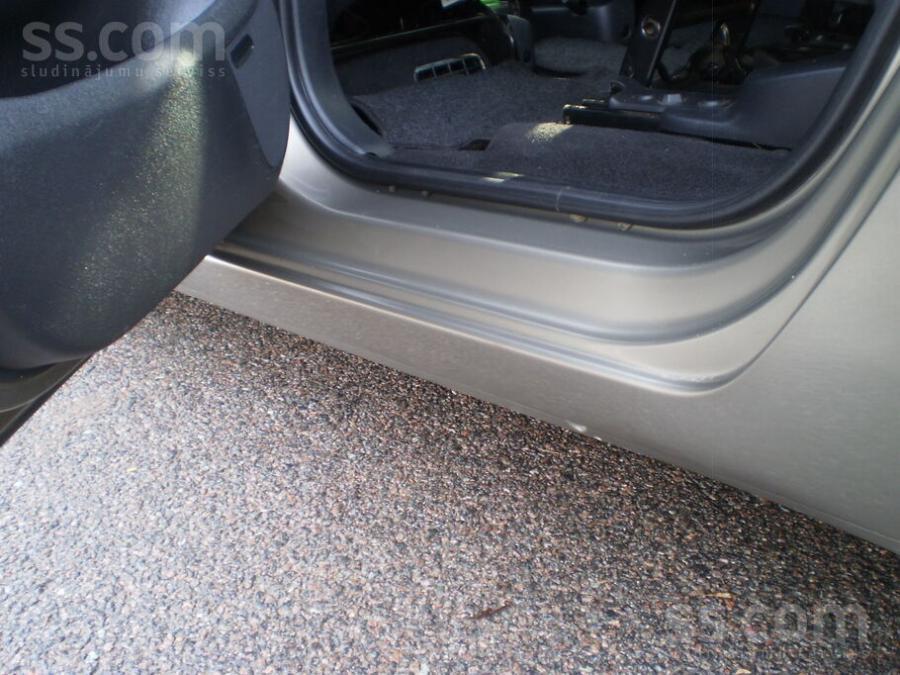 Brūns Citroen c4-picasso 2008 Daugavpils, ar dzinēja tilpumu 1.60 L un nobraukumu 274 tūkst. km par 2180 €, foto 15 vietnē AUTOMOTO.COM.LV