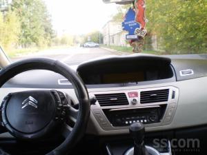 Brūns Citroen c4-picasso 2008 Daugavpils, ar dzinēja tilpumu 1.60 L un nobraukumu 274 tūkst. km par 2180 €, foto 21 vietnē AUTOMOTO.COM.LV